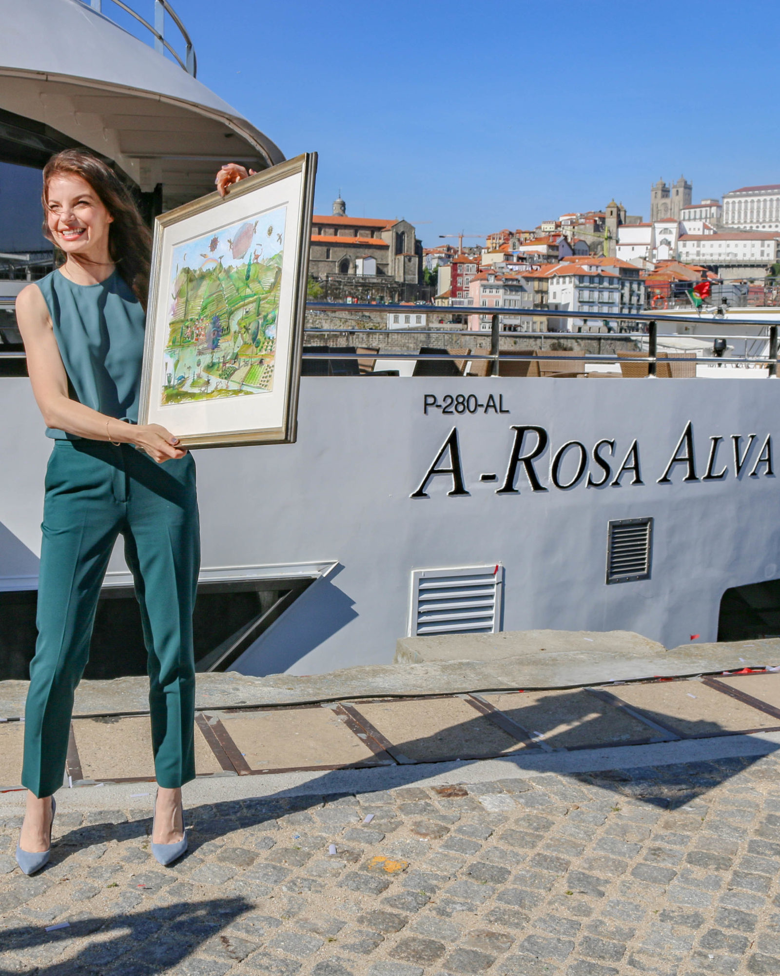 Yvonne Catterfeld auf der Taufe der A-ROSA ALVA - A-ROSA Blog